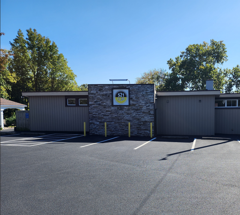 The 521 Club - A PLACE FOR CARING AND SHARING