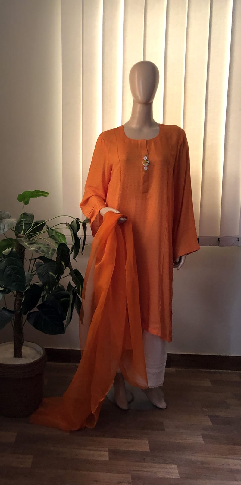 Kurta Off White Lawn