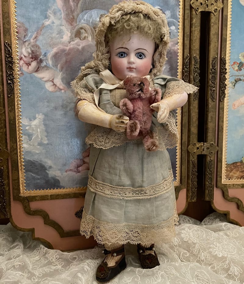 Antique French Dolls - Hearts Will Play