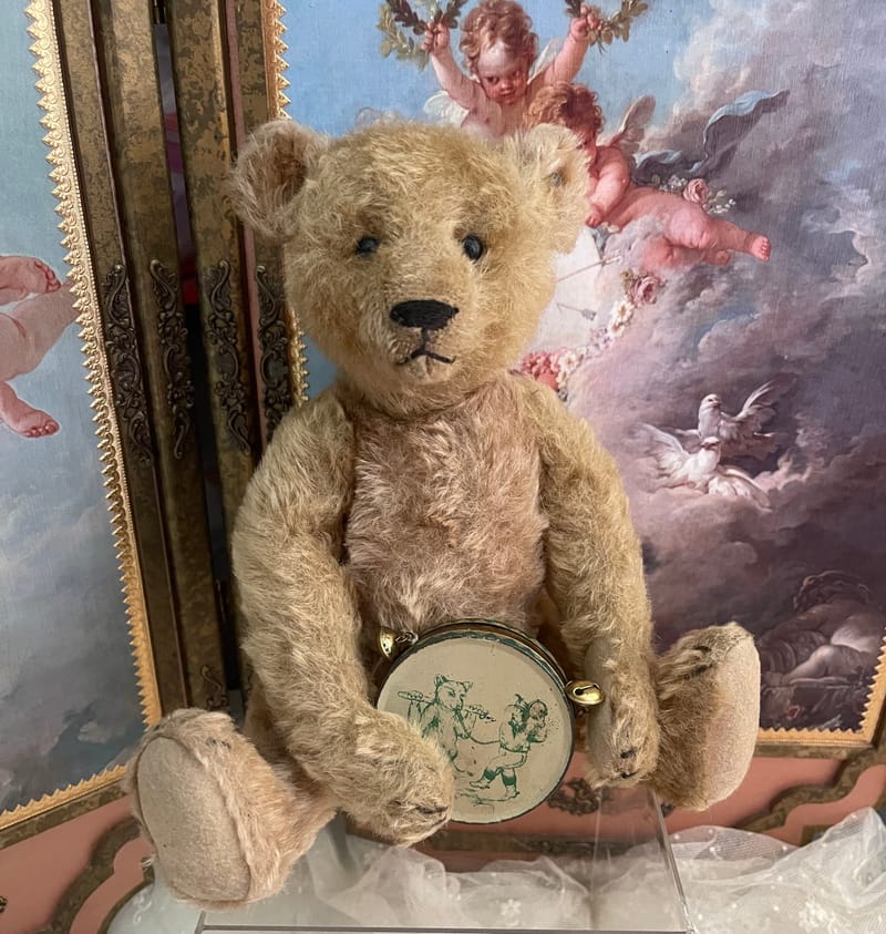 Gorgeous 12” Antique Steiff Bear FF Button - Hearts Will Play