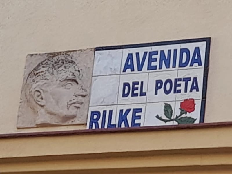 How did Ronda get the name "City of Dreams"? - Help me,...