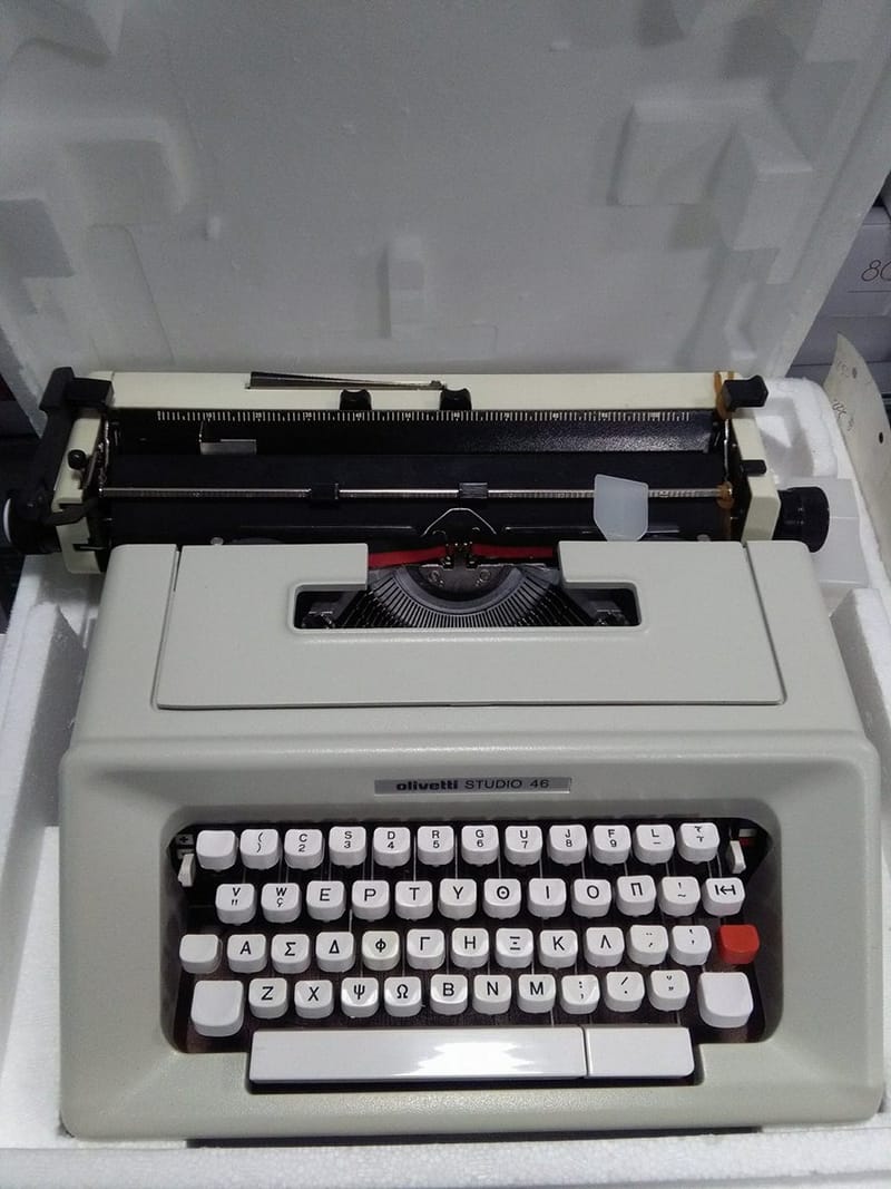 OLivetti Studio 46 Γραφομηχανή Χειροκίνητη - afoimilioni