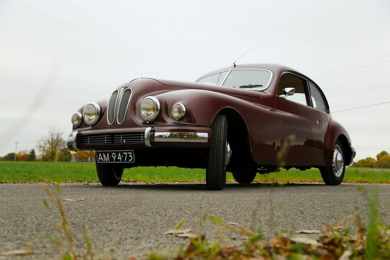 The 1948-1953 Bristol 401: A Classic British Luxury Sports Car Time Al