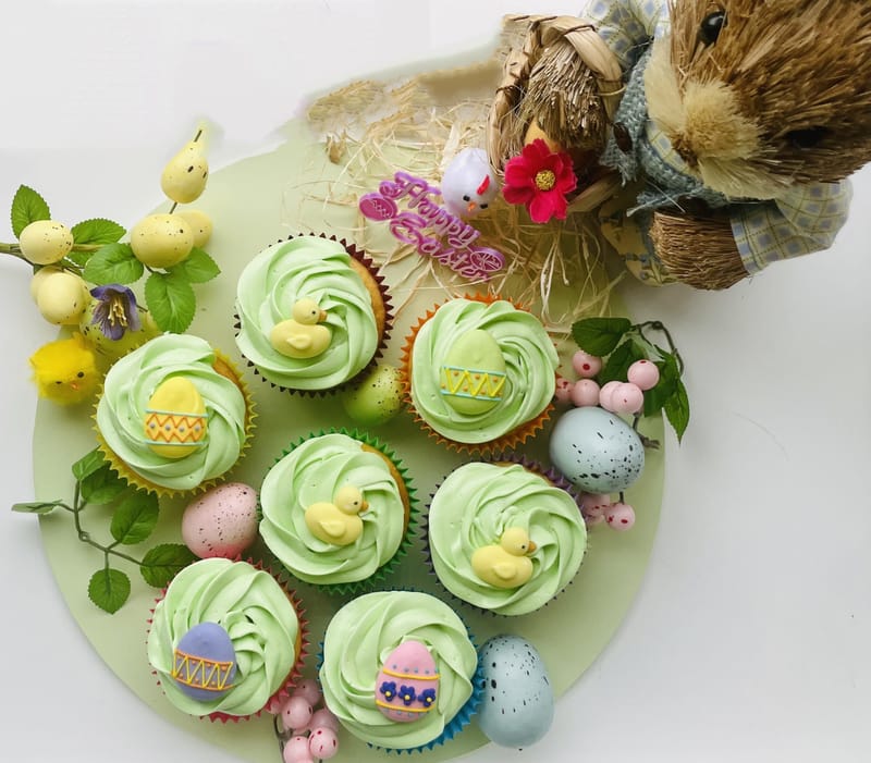 12 Edible Icing Sugar Easter Chicks / Ducks Cupcake Toppers - Copy ...