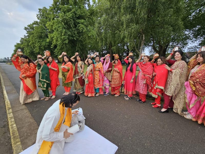 Gallery - image 30 of 139 - Hindu Temple Nottingham, Cultural Commun...