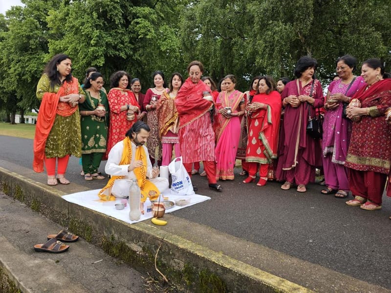 Gallery - image 42 of 139 - Hindu Temple Nottingham, Cultural Commun...