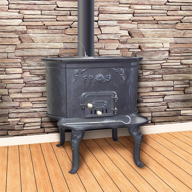 poele traditionnel rustique en fonte massive aspect vintage