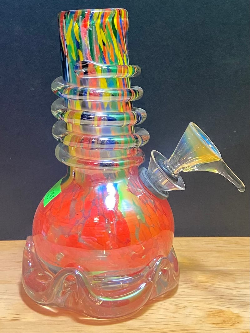 SG-5: 7.75" Tall Bell Base Bong. - Shockers Glass Studio