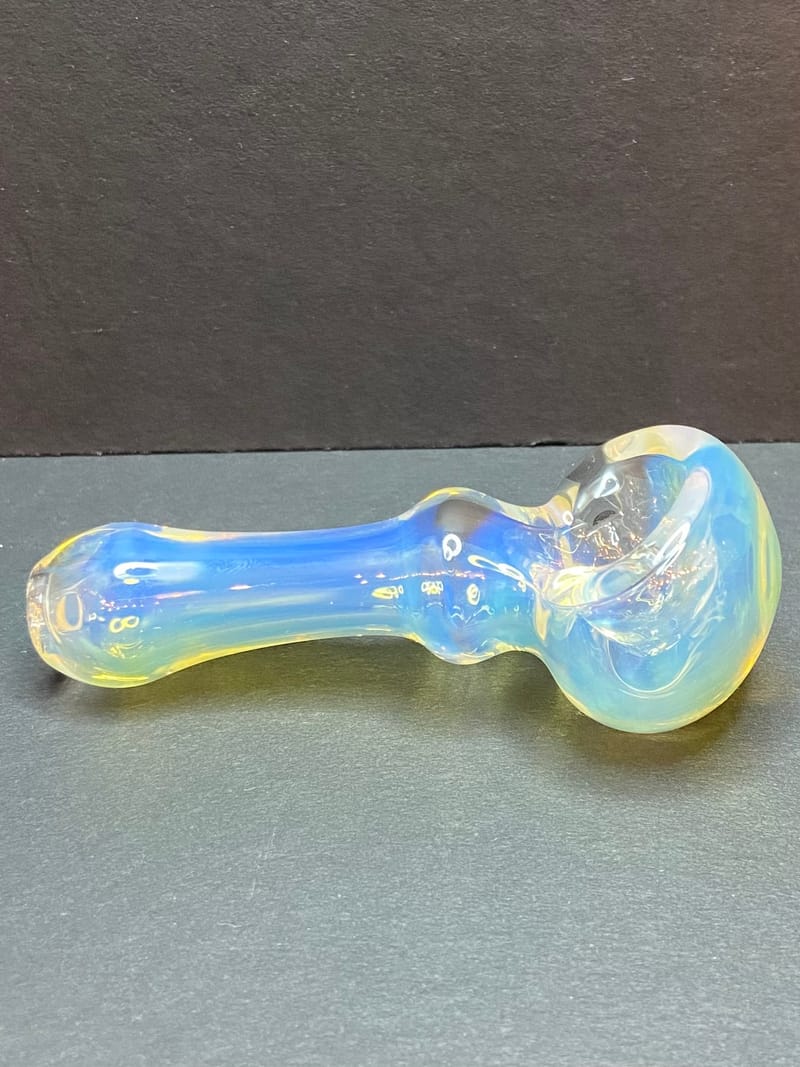 SP-253: Clear Glass Pipe. - Shockers Glass Studio