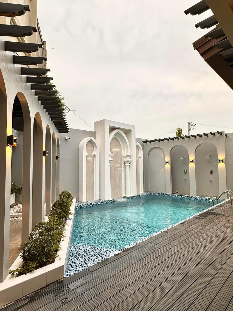 2-bedroom Residence with Pool - Radius One Architecture and Construction