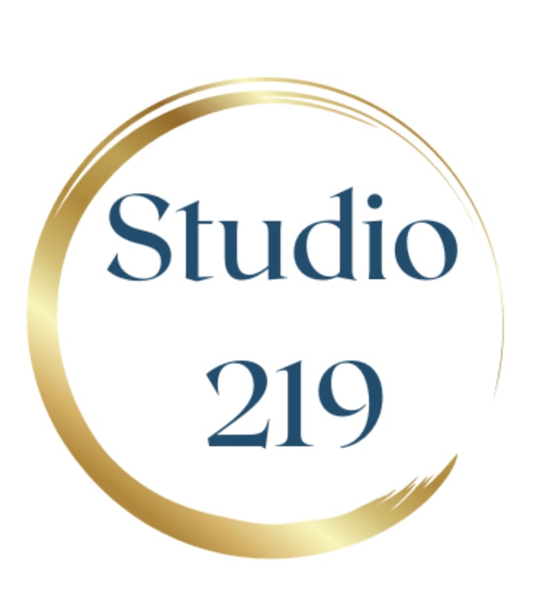 Intimate Gathering and Versatile Use Space