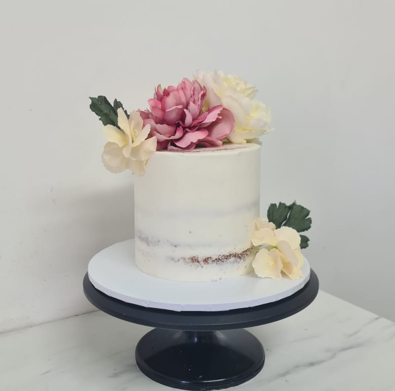 Midi Drip Cake Chocolate/Lotus - Delicious Creations