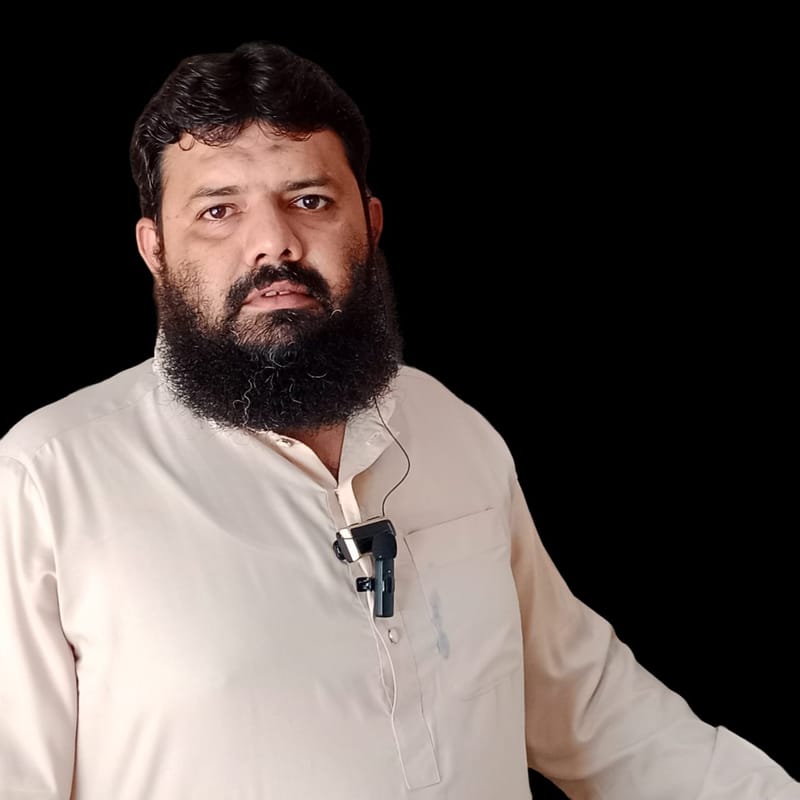 Experienced Electronic Engineer and Co-Founder MULTAN HATCHING MASTER