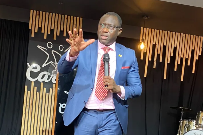 A Fountain of Renewal. The Genesis of a Visionary Leader - Dekina ...