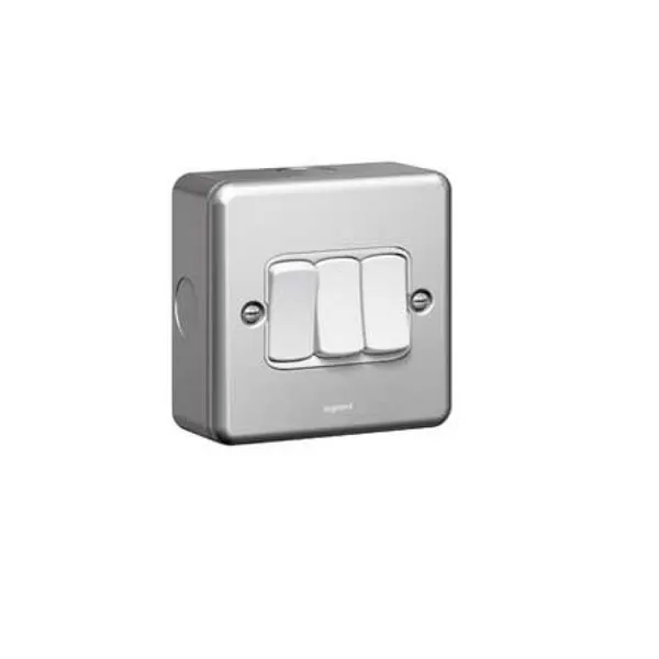 LEGRAND 733803 Switch Synergy, 3 Gang, 2 Way, 10 AX 250 V~,...