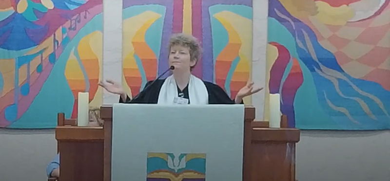 Pastor Elizabeth leads worship - Balmoral Presbyterian Church