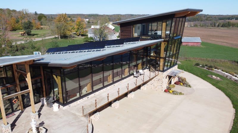 REI-Studios - R e I studios