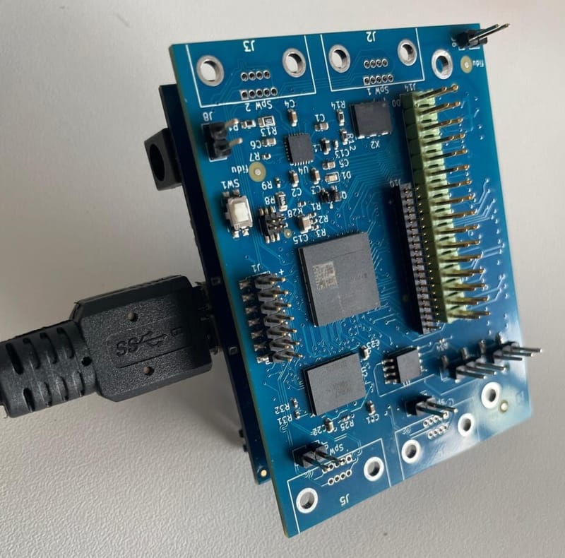 Edge-AI SpaceWire - blueconnect.ai