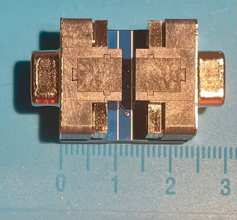 Edge-AI SpaceWire - blueconnect.ai