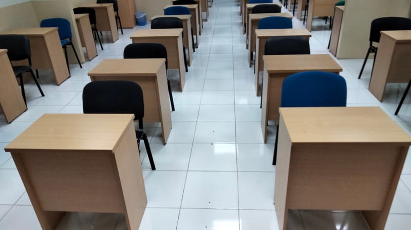 Exam room for IELTS Paper Test and IELTS lessons. - SYSCOMS